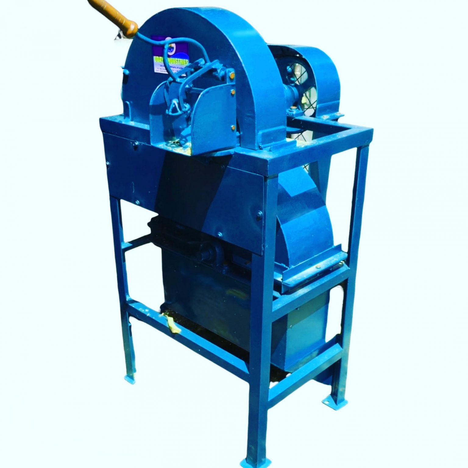 Coconut Husk Shredding Machine CHM50 - CoCoMaN Coconut Machines