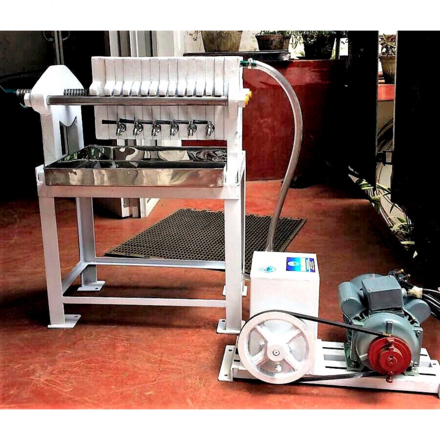 CoCoMaN Coconut Machines